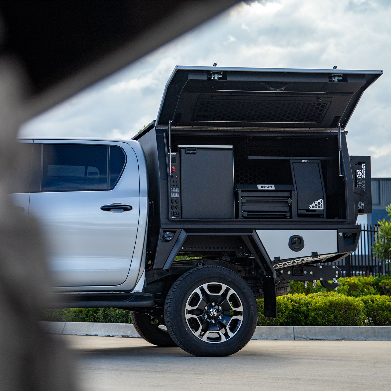 XGO™ Toyota Hilux N80 Trays & Canopies & Chassis-Mount Bodies | Teralu ...